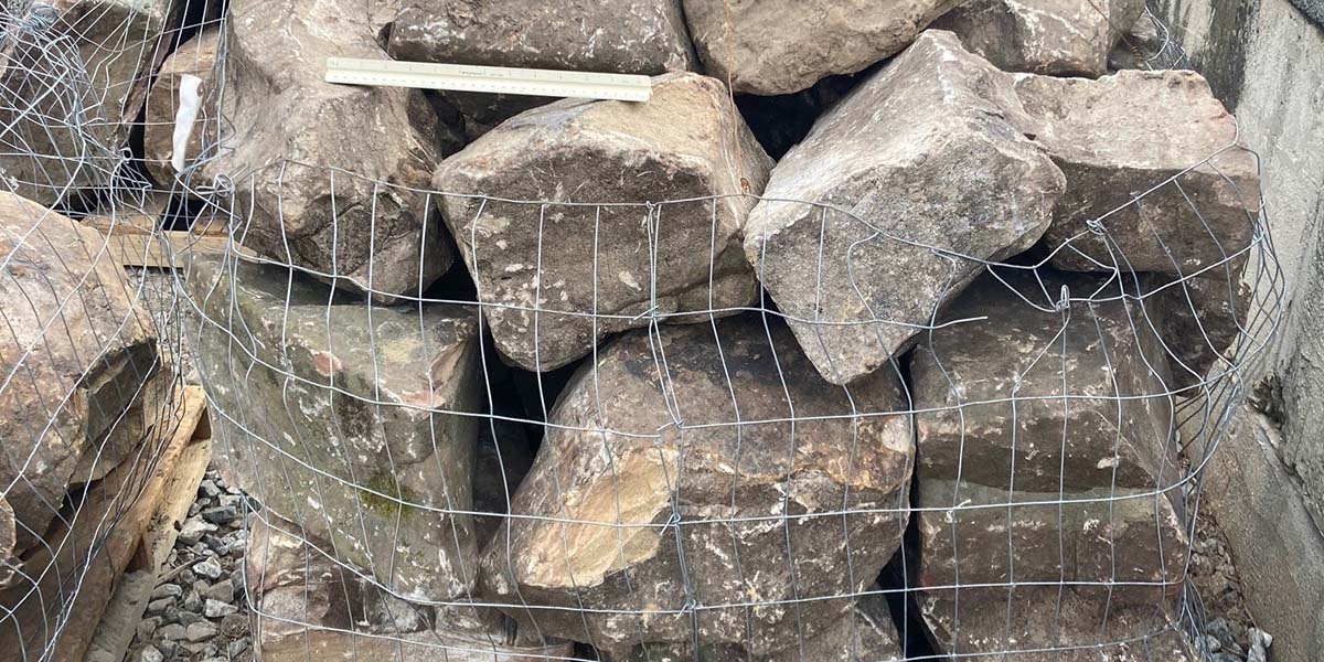 Large Landscaping Boulders, Stones & Rocks | Atlanta Landscape Materials
